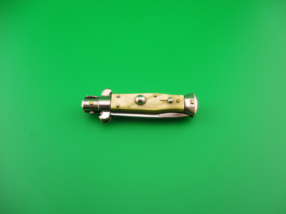 LATAMA 12cm Italian Flat Guard Picklock Wasp body Pearlex automatic knife – Apple Valley Knives