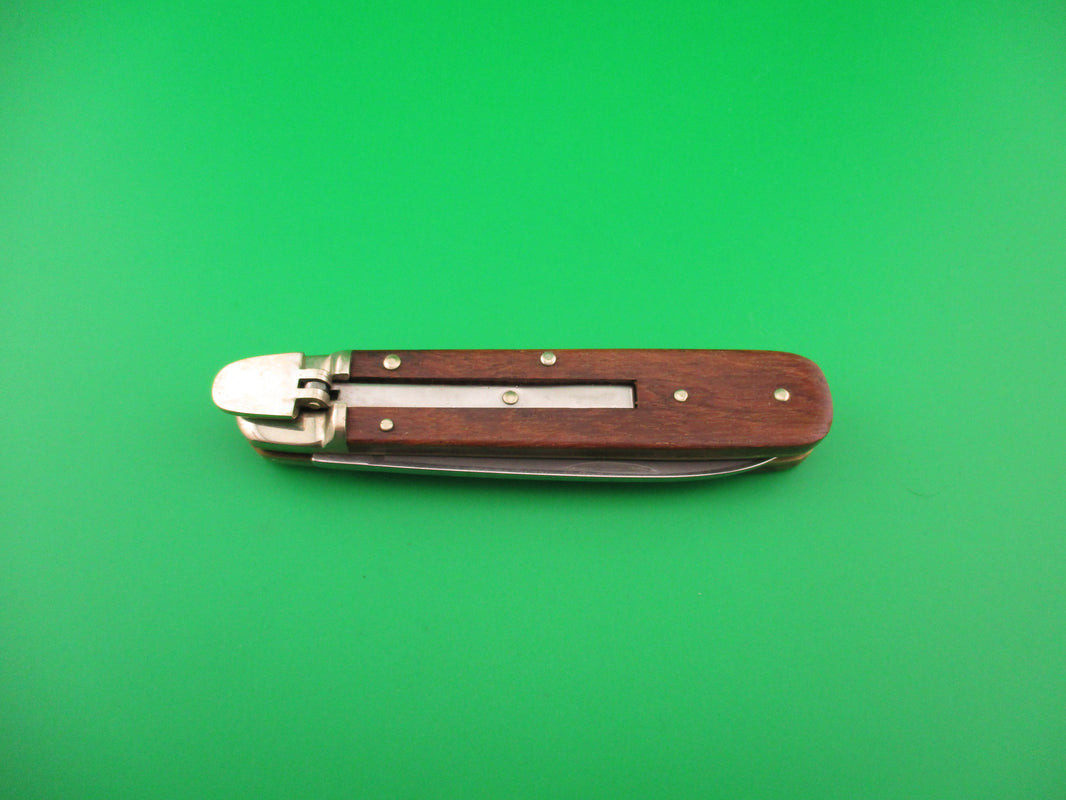 German automatic lever knives. Switchblades made in Germany. – Apple ...
