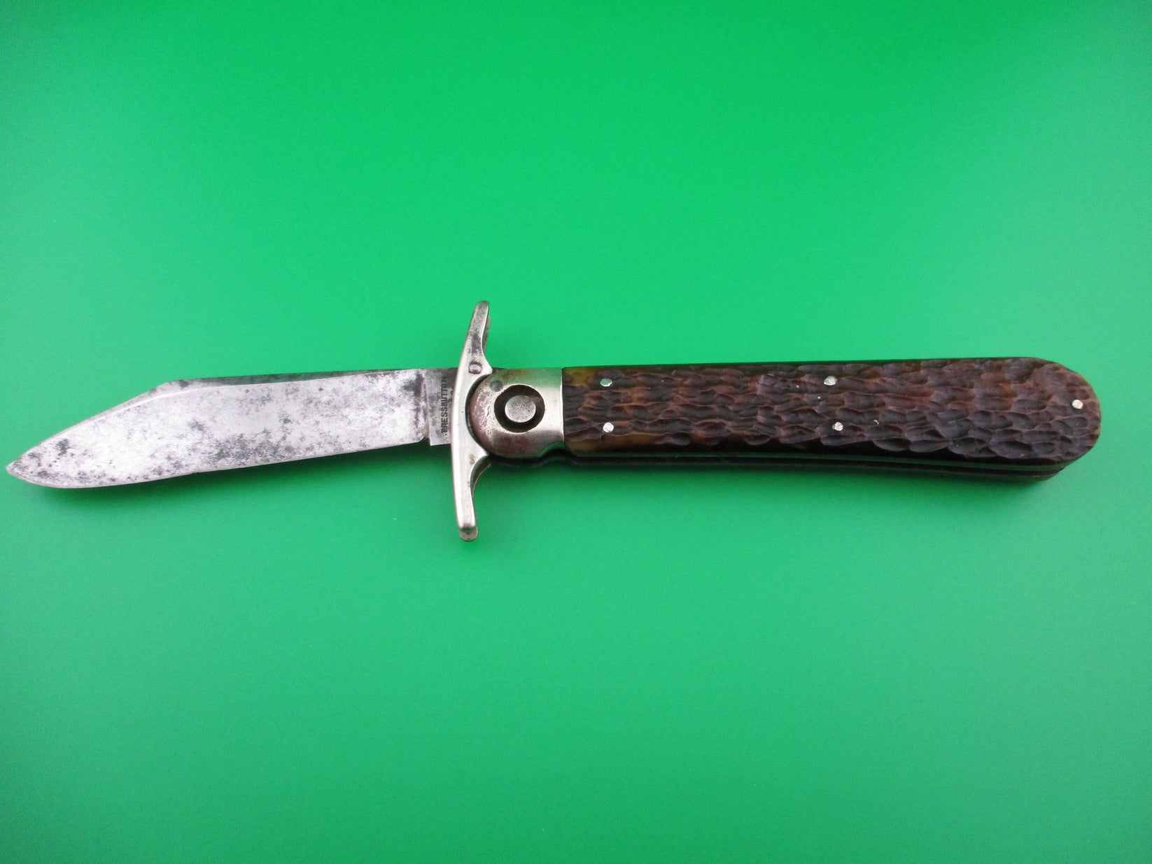 Press Button Knife Co Victor tipped – Apple Valley Knives