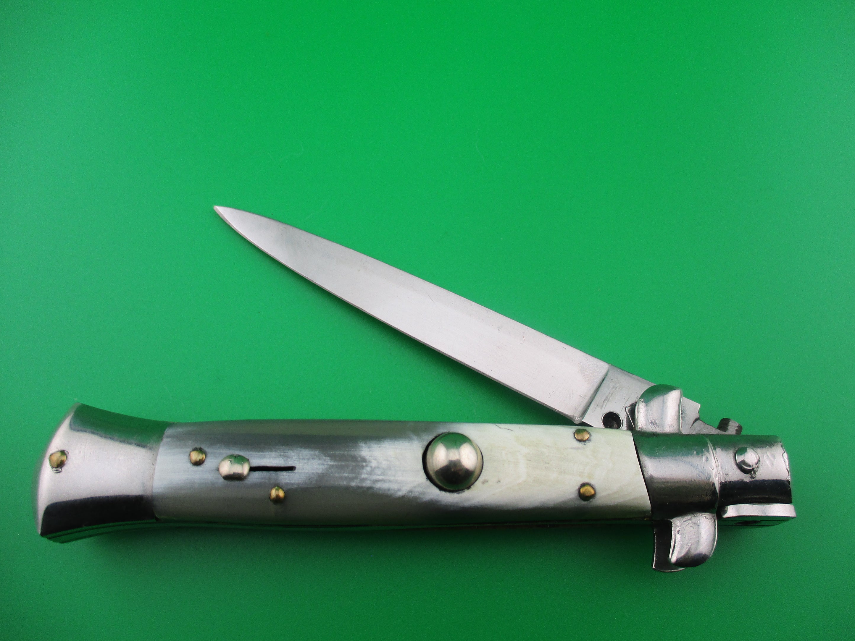 z Rosa Uliana Primo Vintage 8 inch stiletto switchblade – Apple Valley ...