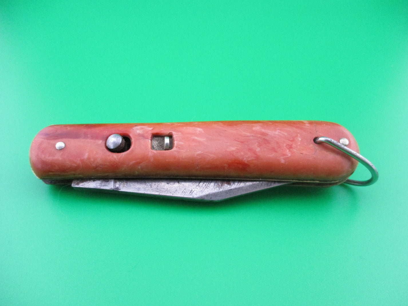 Colonial PRONTO Fatjack Salmon Swirl switchblade knife – Apple Valley ...