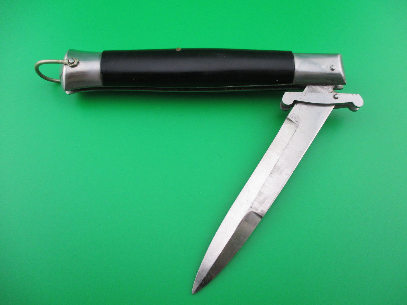 z Rizzuto Estileto Milano 9 inch Japanese swing guard switchblade ...