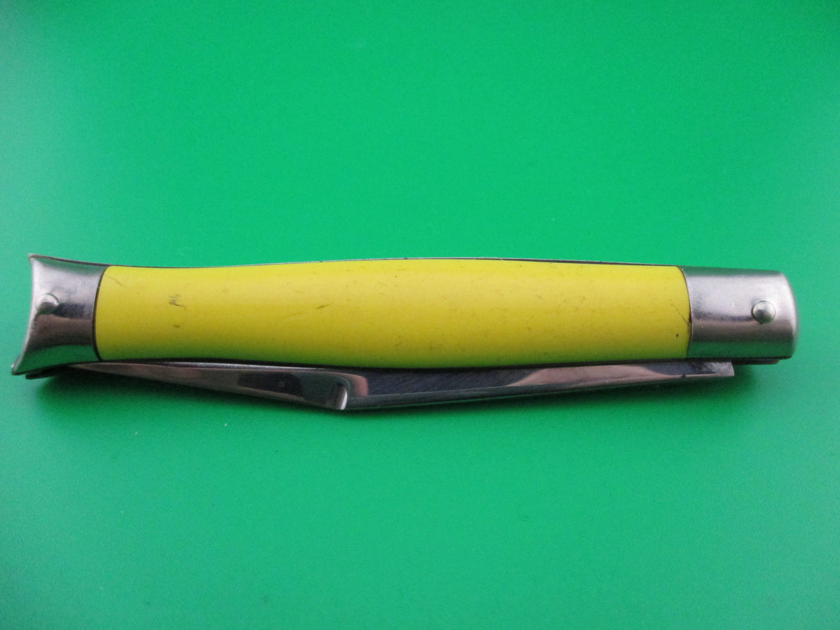 z Colonial SHUR-SNAP Fishtail Yellow late 1950s switchblade knife ...