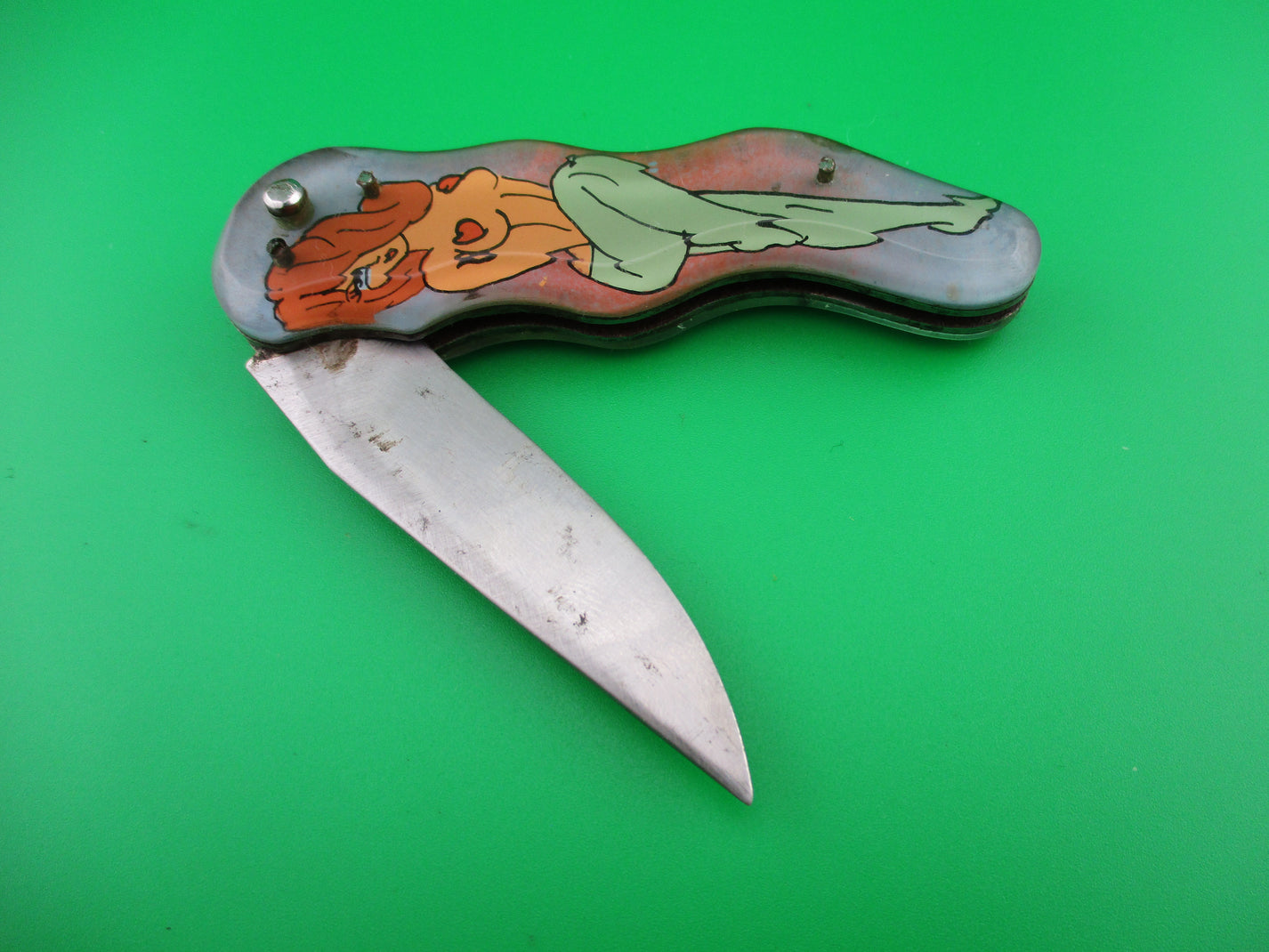 Russian Prison knife Sexy topless woman pinup switchblade hearts ...