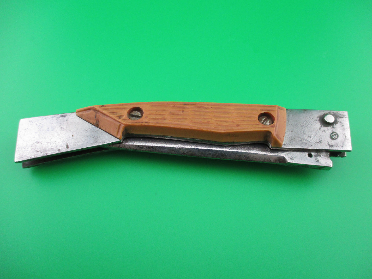 RPK 24cm Russian Prison Knife Tan Gunstock automatic knife – Apple ...